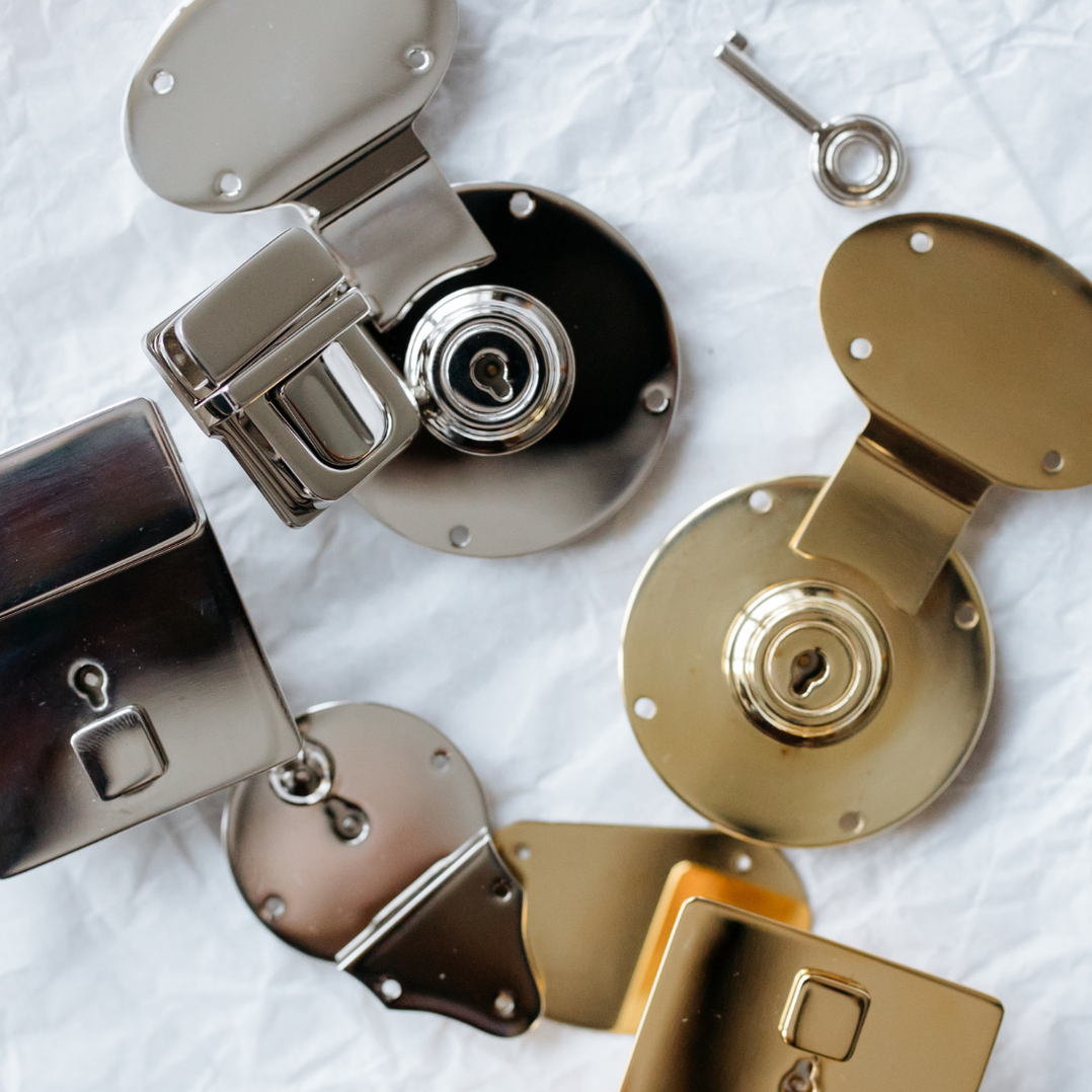 How to Reset a Combination Lock: Step-by-Step Guide | Secure Tips ...